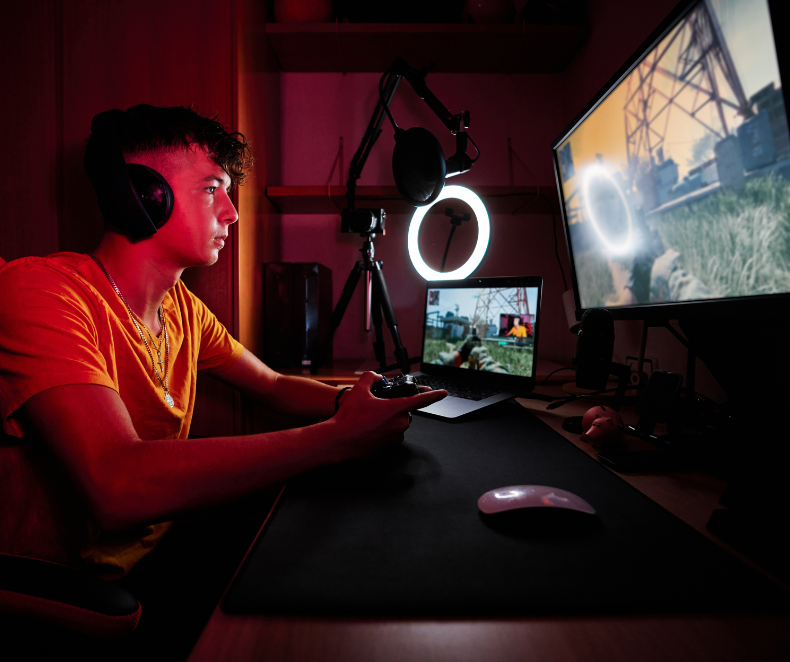 How Gamers Can Reduce Neck Pain with Ergonomic Furniture | FlexiSpot