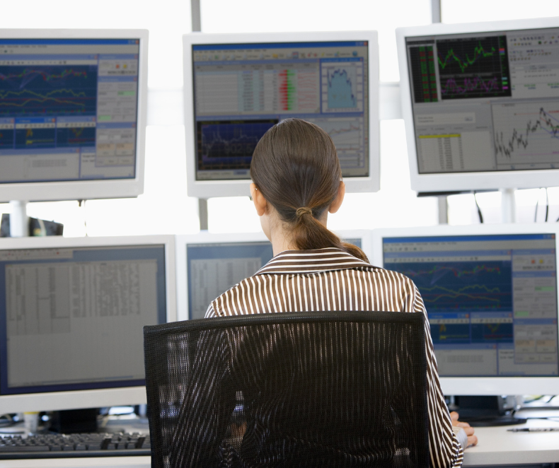 How to Set Up 6 Monitors For Your Gaming and Trading Session | FlexiSpot