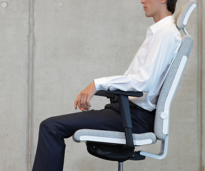 How to Sit With Spondylolisthesis | FlexiSpot