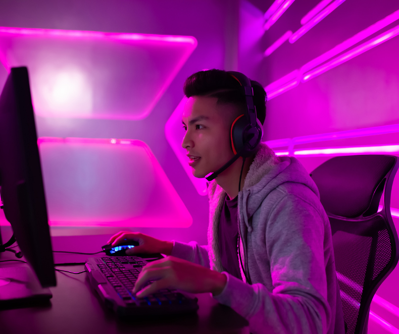 Importance of Proper Posture For Gamers | FlexiSpot