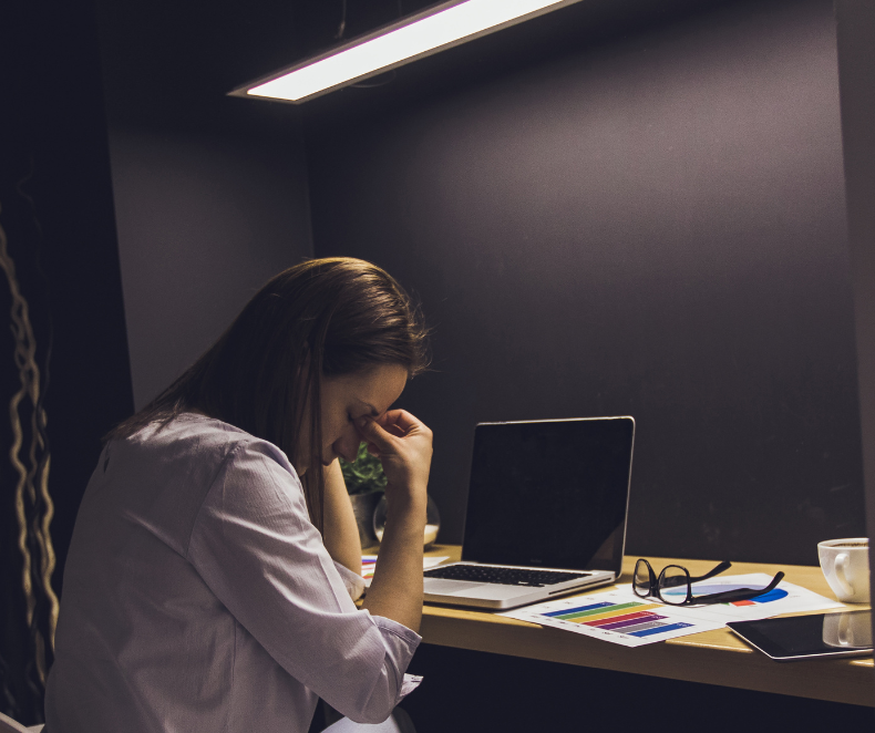 Poor Lighting: A Safety Hazard | FlexiSpot